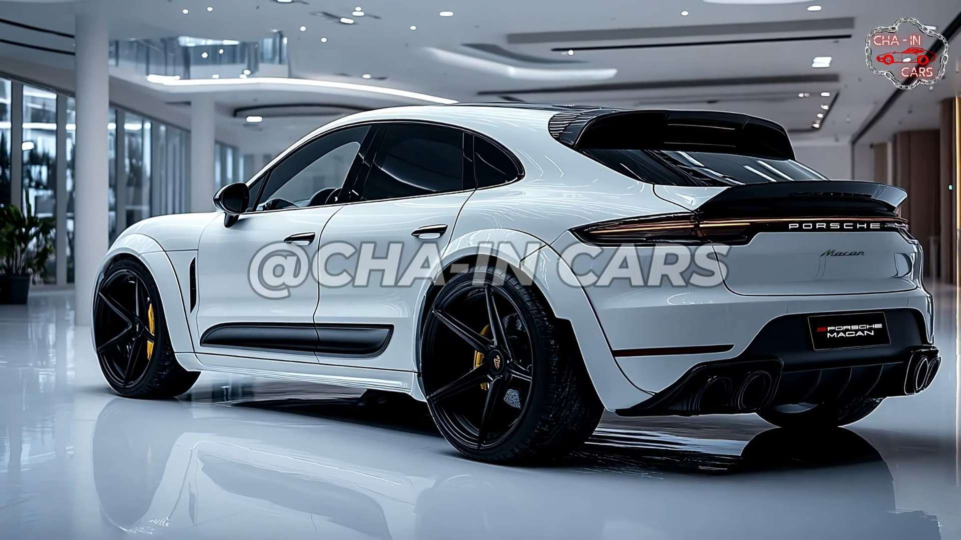 Nuova Porsche Macan: nel 2026 si tornerà anche ai motori termici?